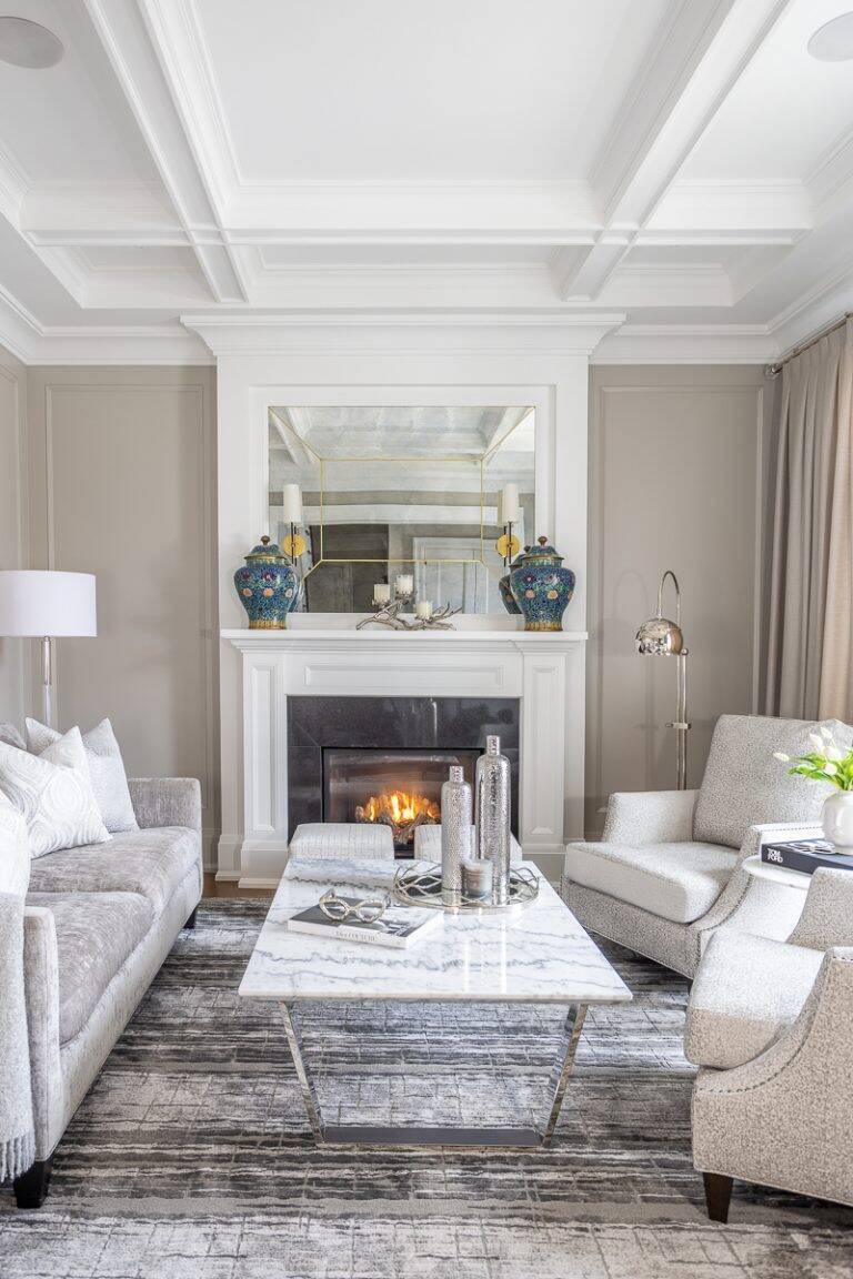 Project Roxy - Niche Decor