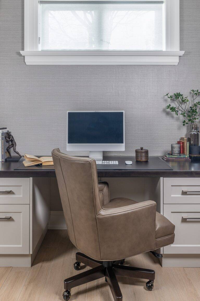 Project Roxy - Niche Decor