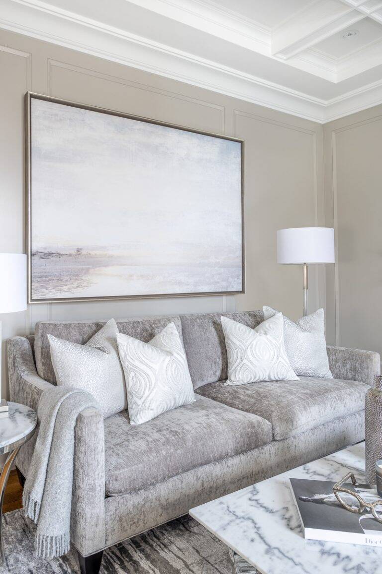Project Roxy - Niche Decor